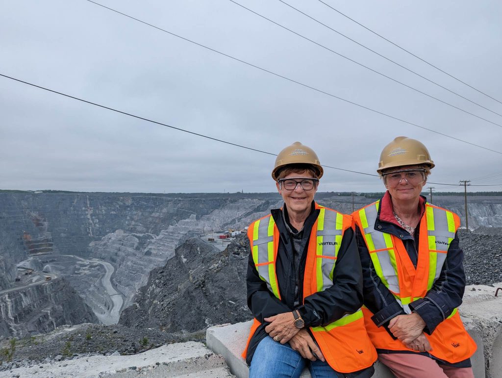 Une visite plus grande que nature à la mine Canadian Malartic | Abitibi ...